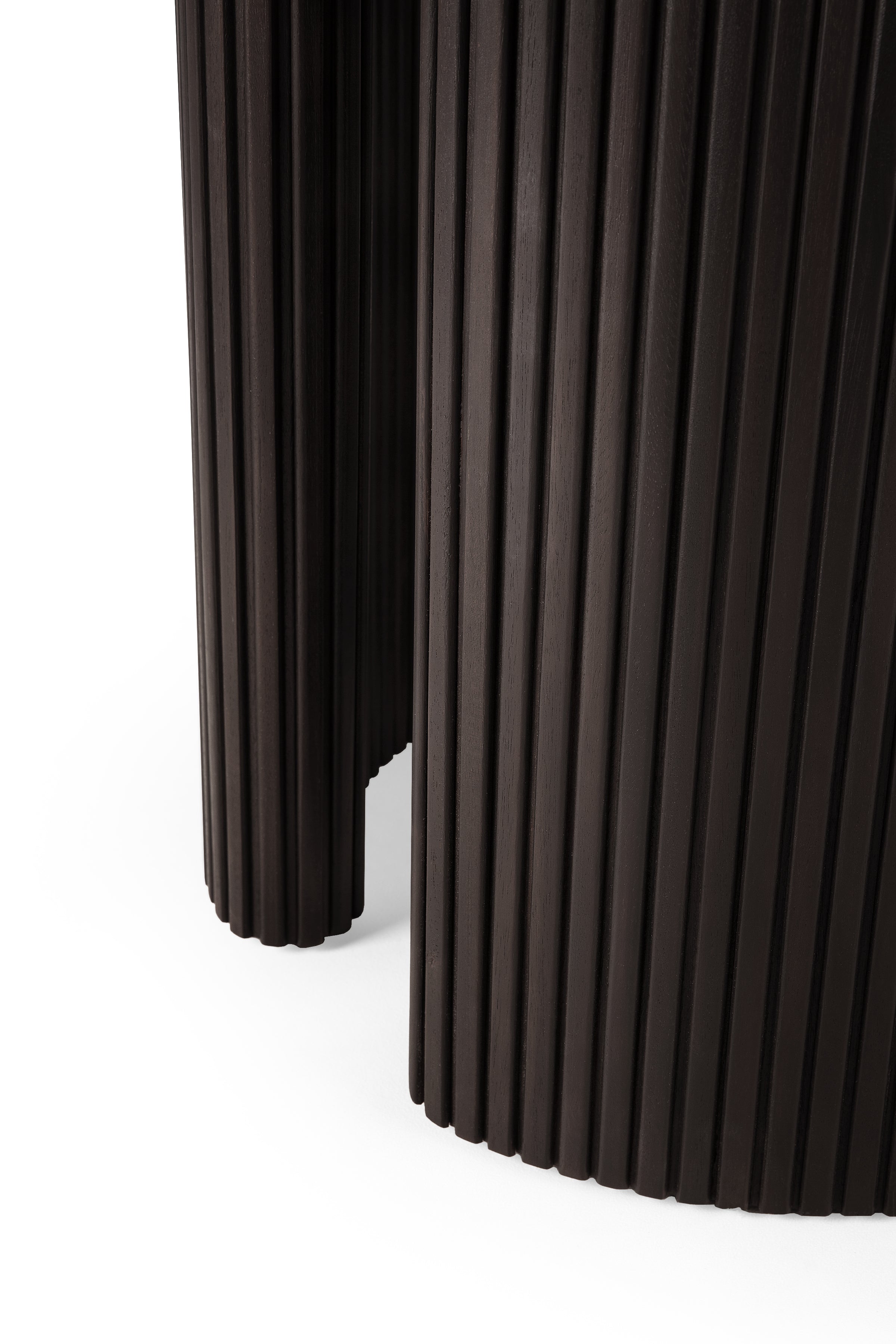 Ethnicraft Mahogany Dark Brown Roller Max Dining Table – Bayside Furniture